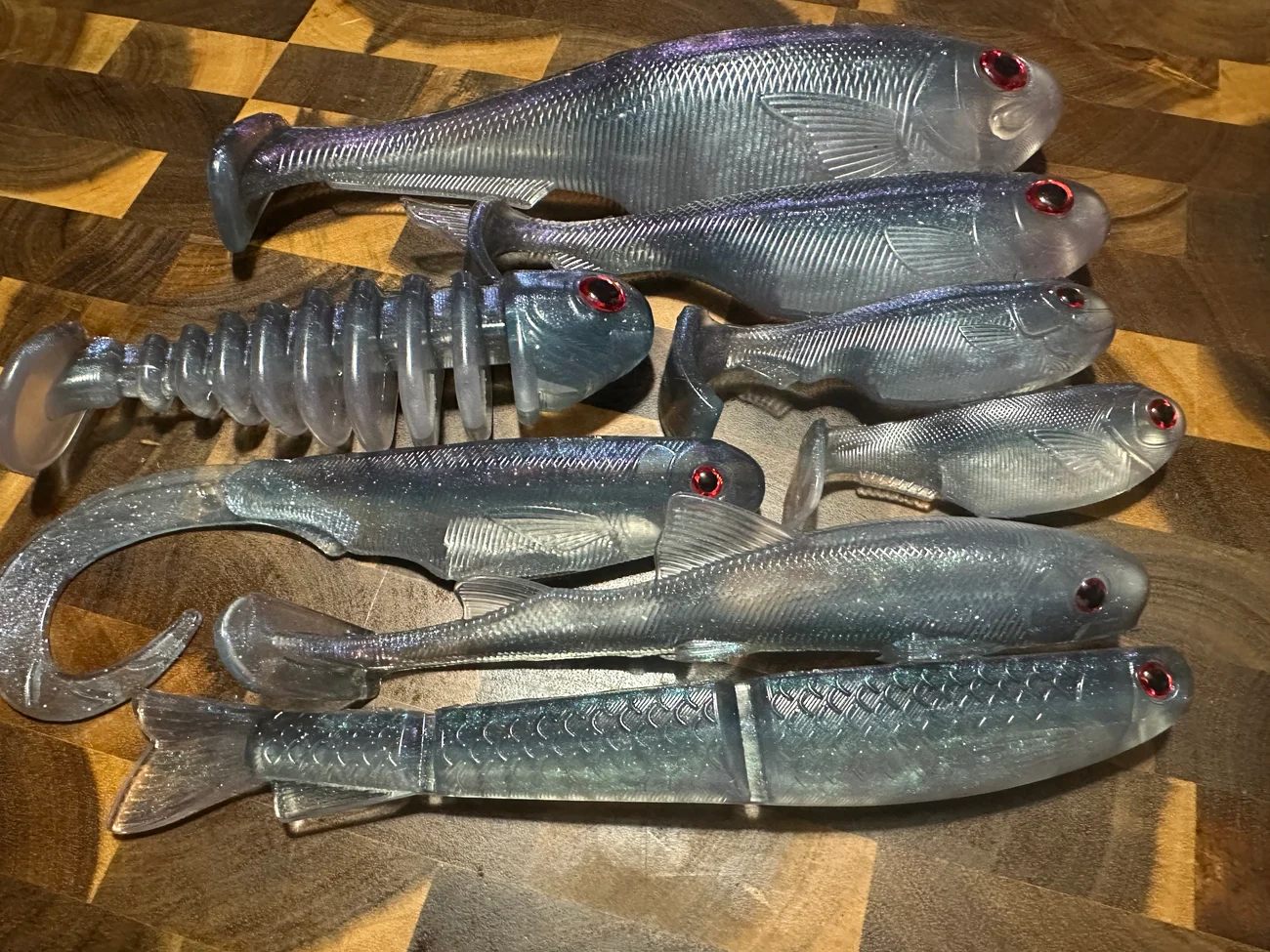 Which baits work for Willow Pond and Potomac stripers?